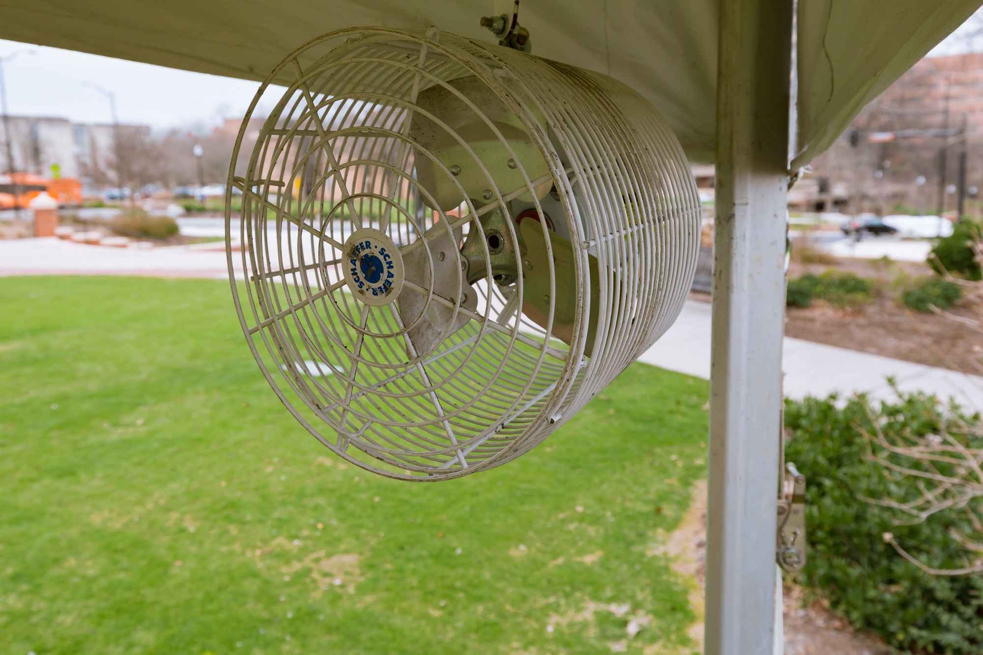 Clamp-on Fan – Tailgate Tennessee